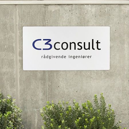 Skilt i plast og aluminium | Foldal Stempel og Skilt